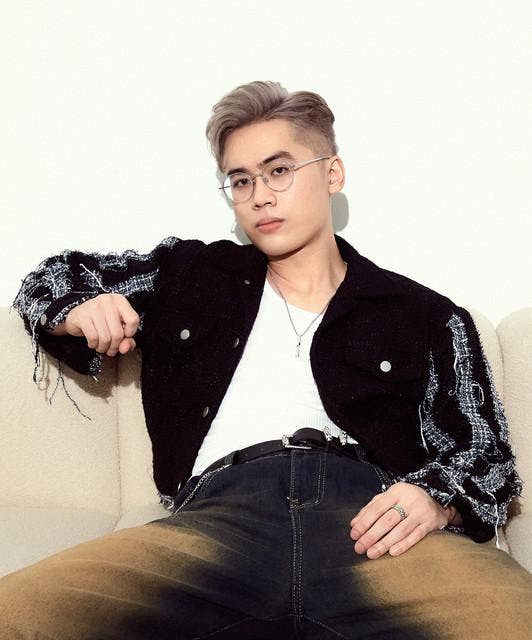 14 Casper Store: Official Merch & Vinyl