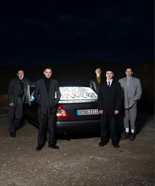 Bleib Modern Store: Official Merch & Vinyl