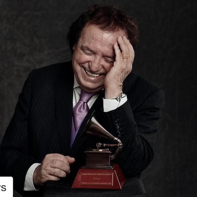 Dyango Y AHORA QUE CD