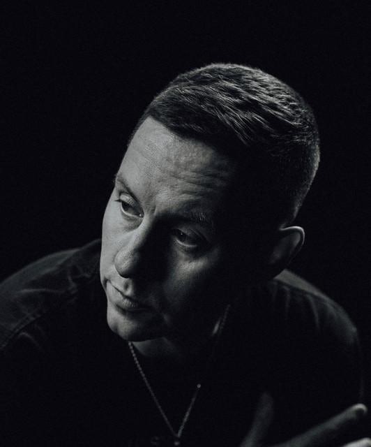 Factor Chandelier MOVING LIKE A PLANET Vinyl Record