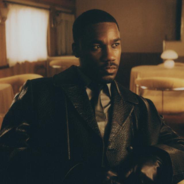 Giveon Shirts, Giveon Merch, Giveon Hoodies, Giveon Vinyl Records ...