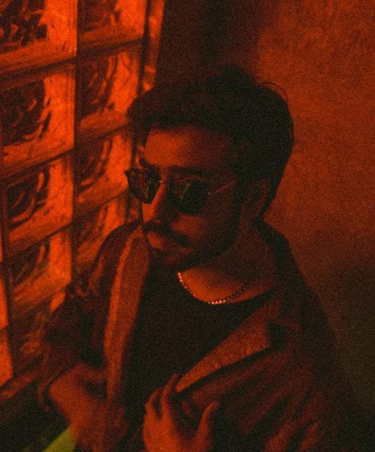 Maanu Store: Official Merch & Vinyl