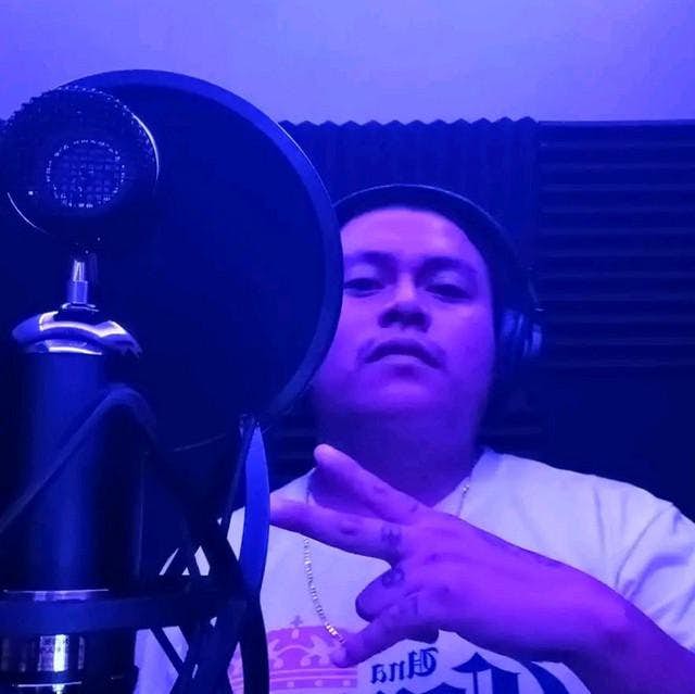 Mc Window Store: Official Merch & Vinyl