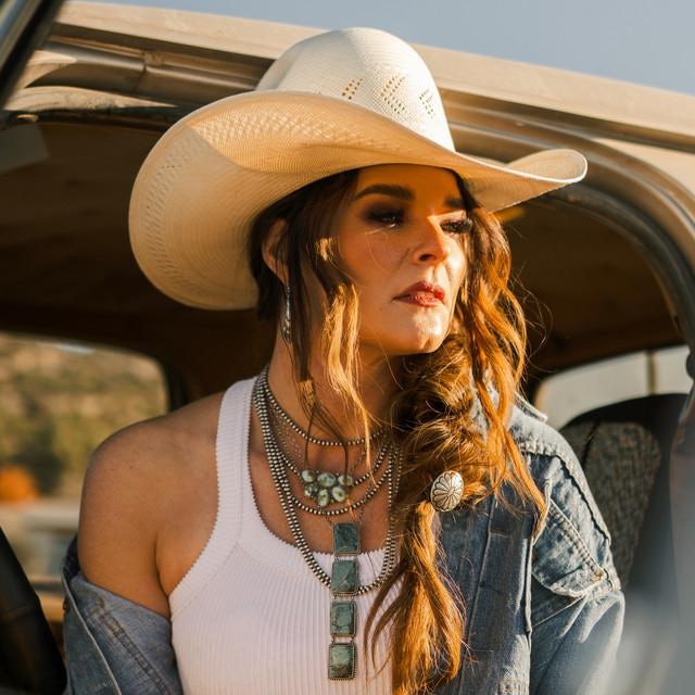 Royale Lynn Store: Official Merch & Vinyl