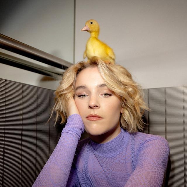 Pommelien Thijs Store: Official Merch & Vinyl