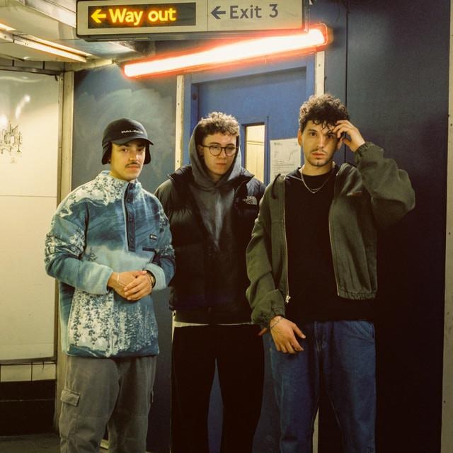 Syon Trio Store: Official Merch & Vinyl