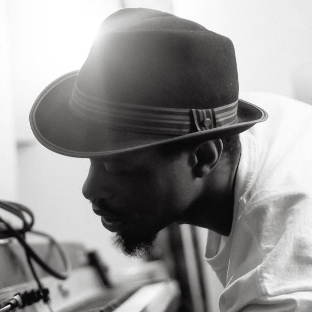 Ik-Ey Store: Official Merch & Vinyl