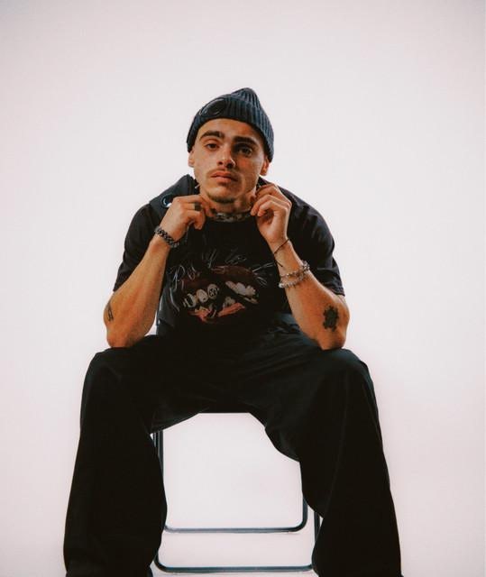 Van Zee Store: Official Merch & Vinyl