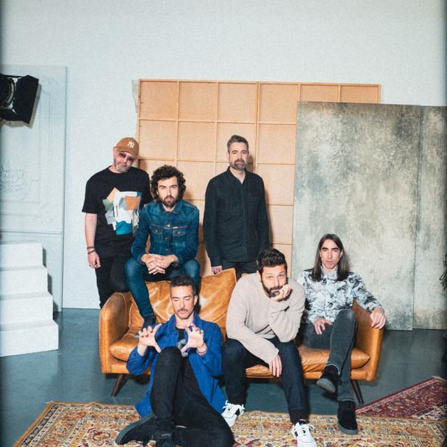 Vetusta Morla BAILANDO HASTA EL APAGON (DIRECTO ESTADIO METROPO) CD