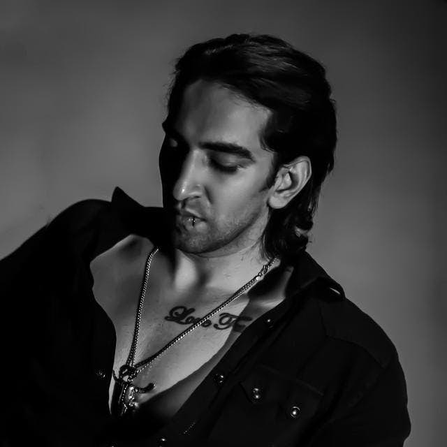 Vilen Store: Official Merch & Vinyl