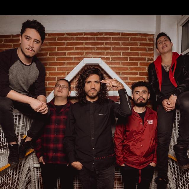 Viles Vinyles Store: Official Merch & Vinyl