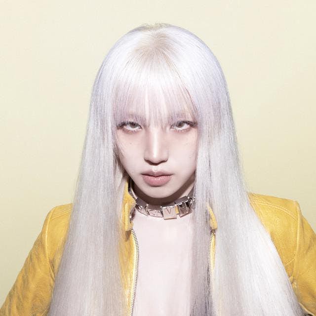 YUQI YUQ1 (RABBIT VER.) CD