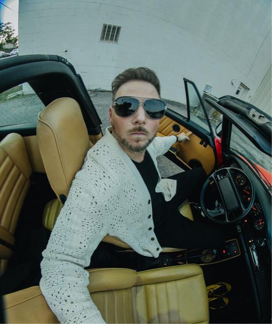 Zayde Wølf Glowing Fangs Tank