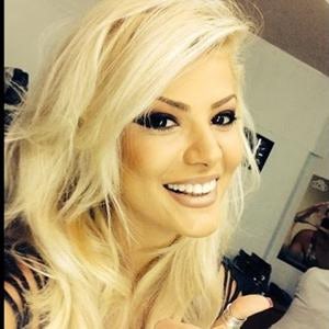 Bjondina Store: Official Merch & Vinyl