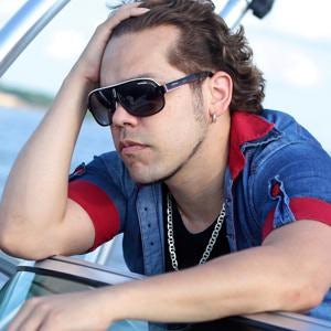 Fer y su As de Corazones Store: Official Merch & Vinyl