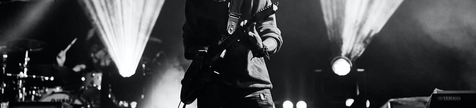 Band Merch - T-Shirts, Vinyl, Posters & Merchandise | Merchbar