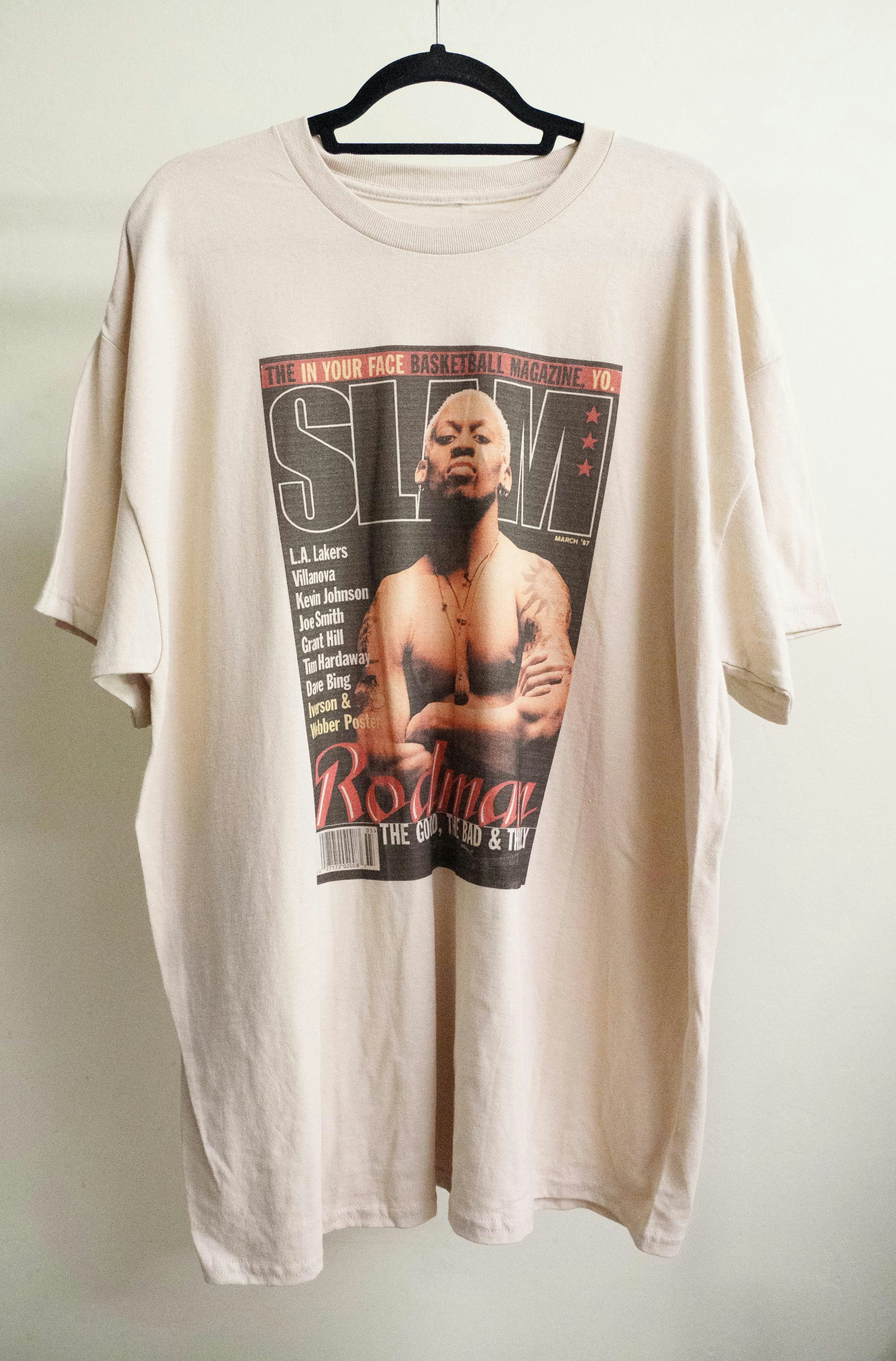 OKAYPLAYER Vintage Retro Dennis Rodman Slam Cover T-Shirt