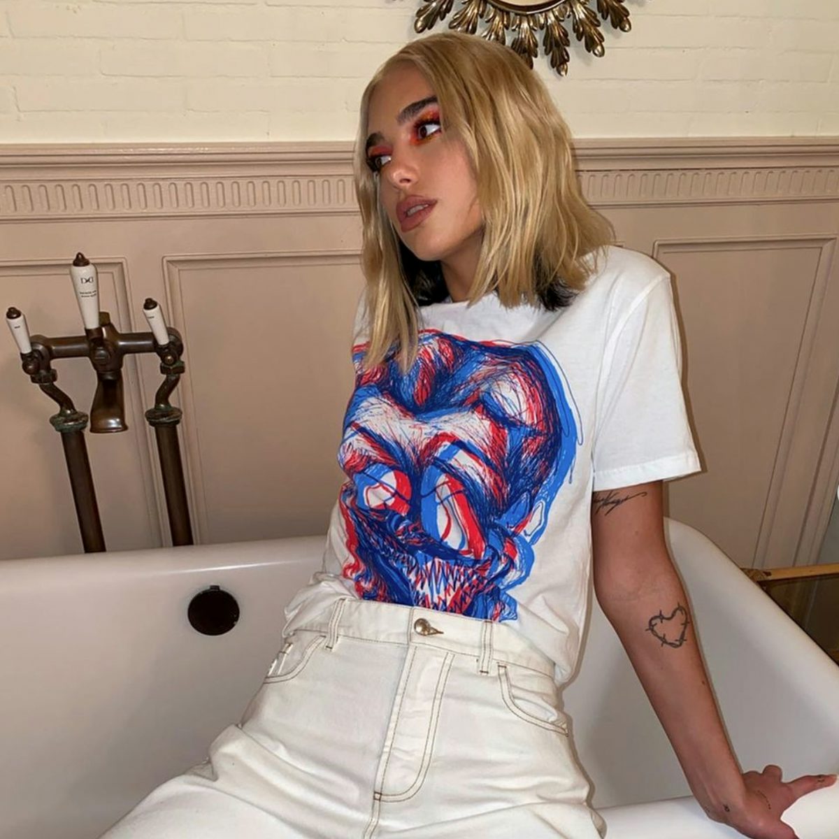 Dua Lipa | The Official Dua Lipa Merch Store on Merchbar - Shop Now!