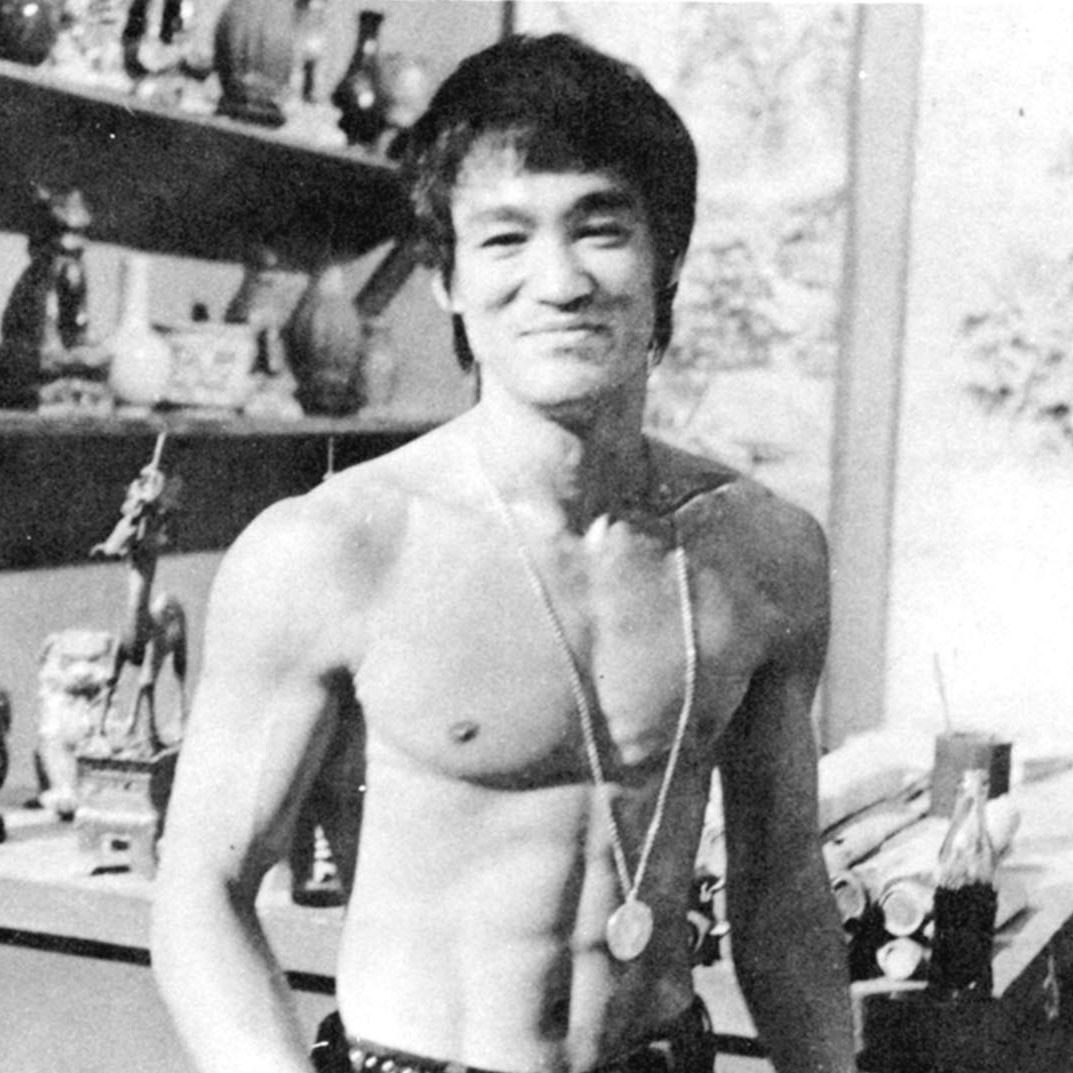 Bruce Lee Core Symbol Medallion w/ 18" Chain - A Bruce Lee Store Exclusive